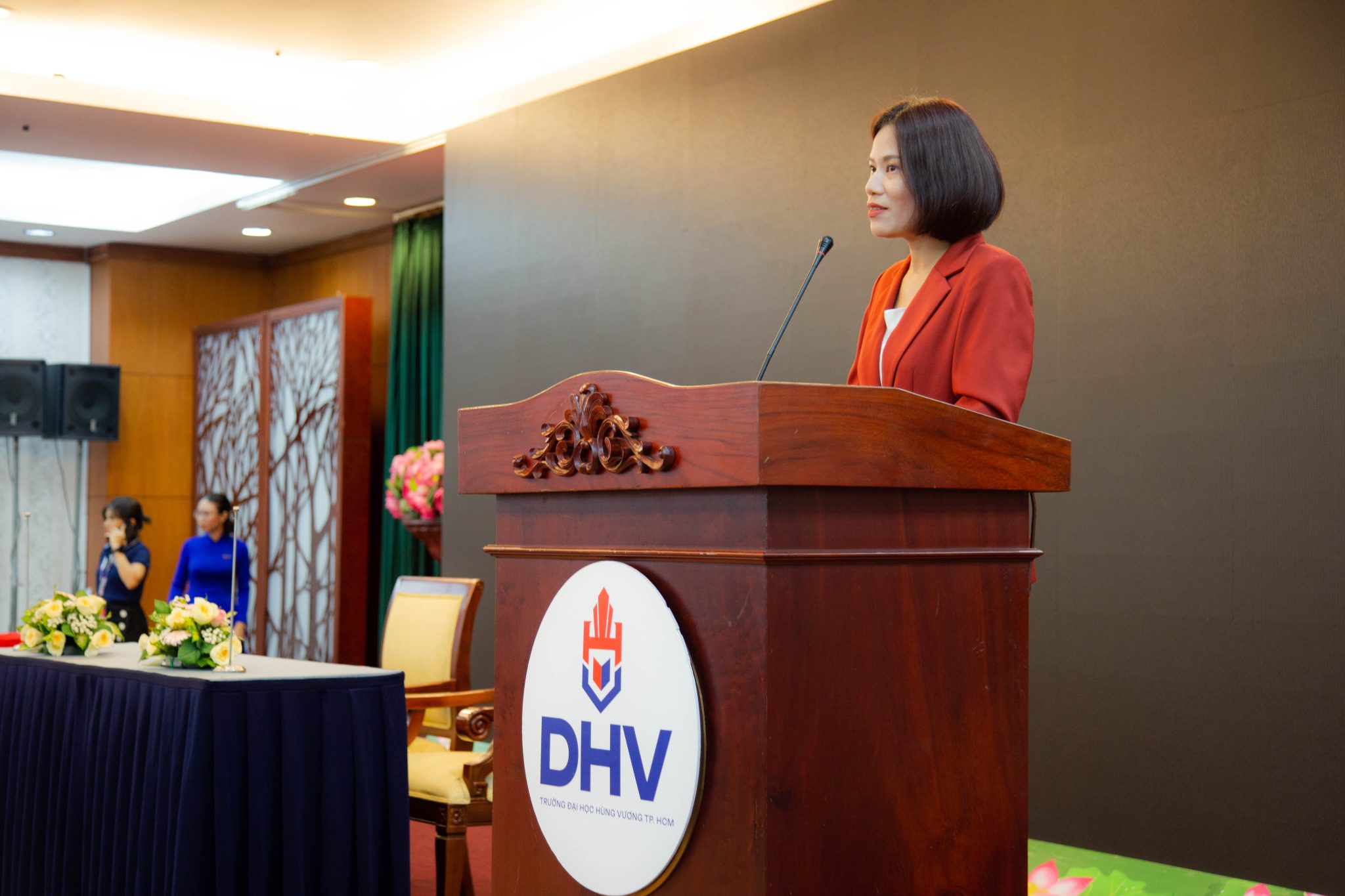 Trường Đại học Hùng Vương TP.HCM ký kết hợp tác với IIG Việt Nam trong ...