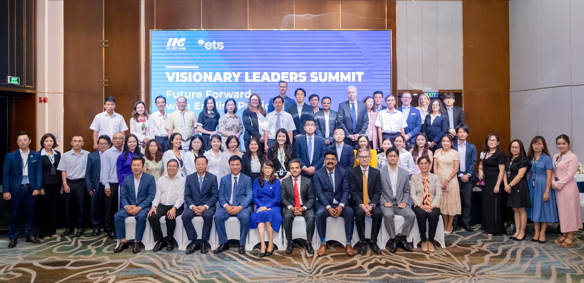 Visionary Leaders Summit: Future Forward with English Proficiency - Các ...